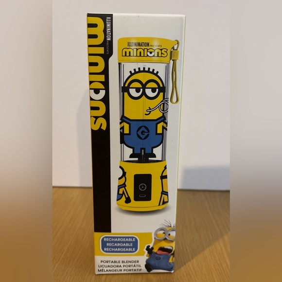 uncanny brands | Kitchen | Minions Usbrechargeable Portable Mini ...
